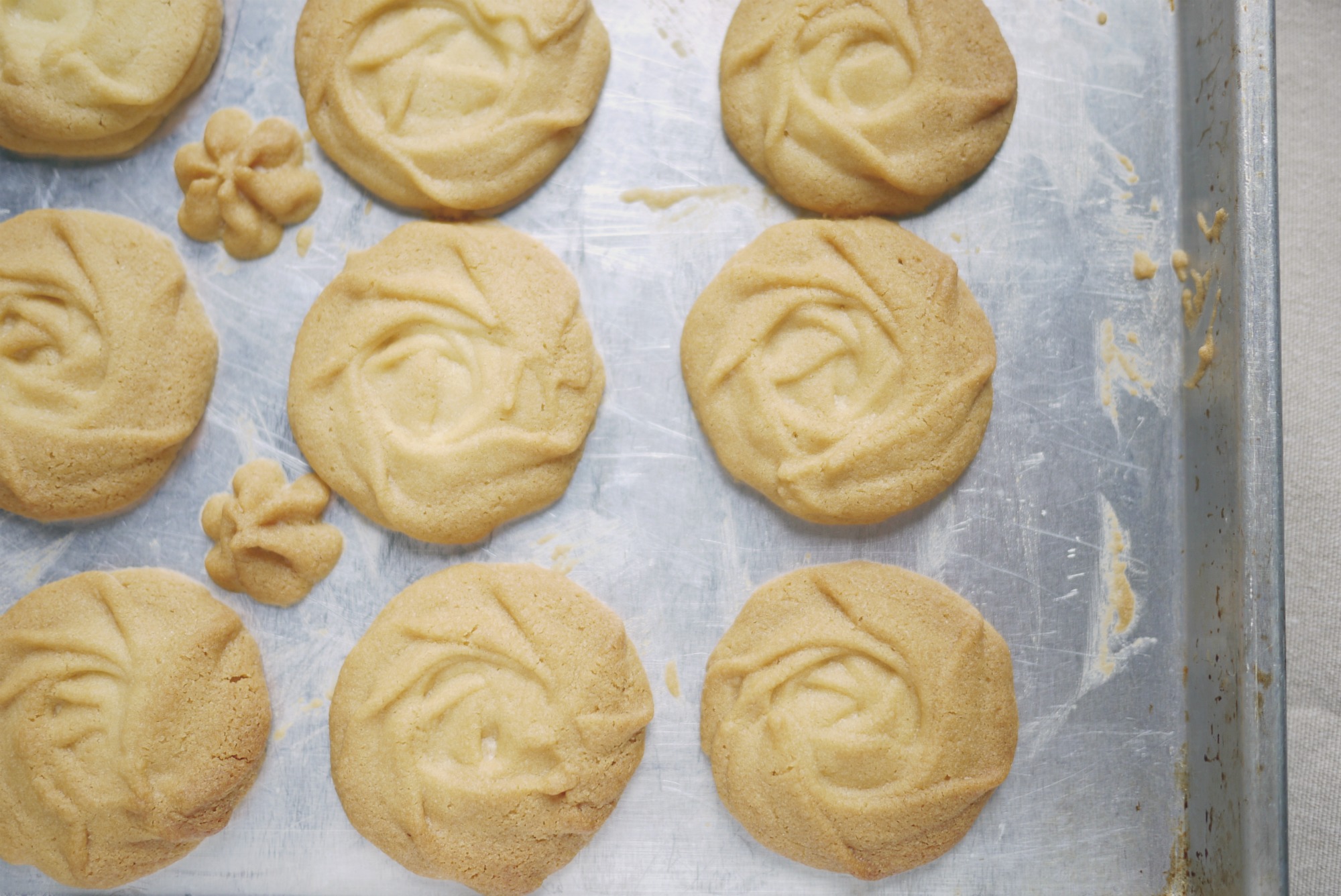 4 Ingredients Piped Butter Cookies Ver 2.0 – MONO and CO
