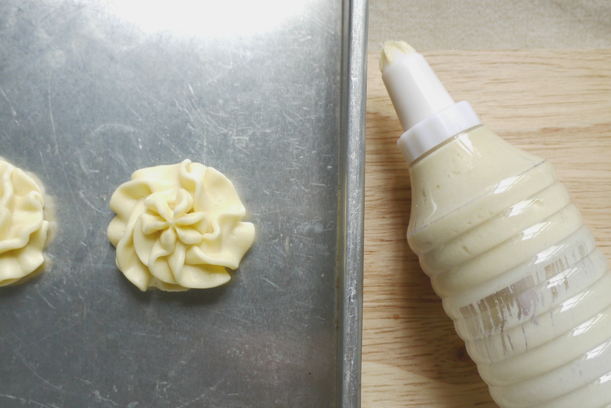 4 Ingredients Piped Butter Cookies Ver 2.0 – MONO and CO