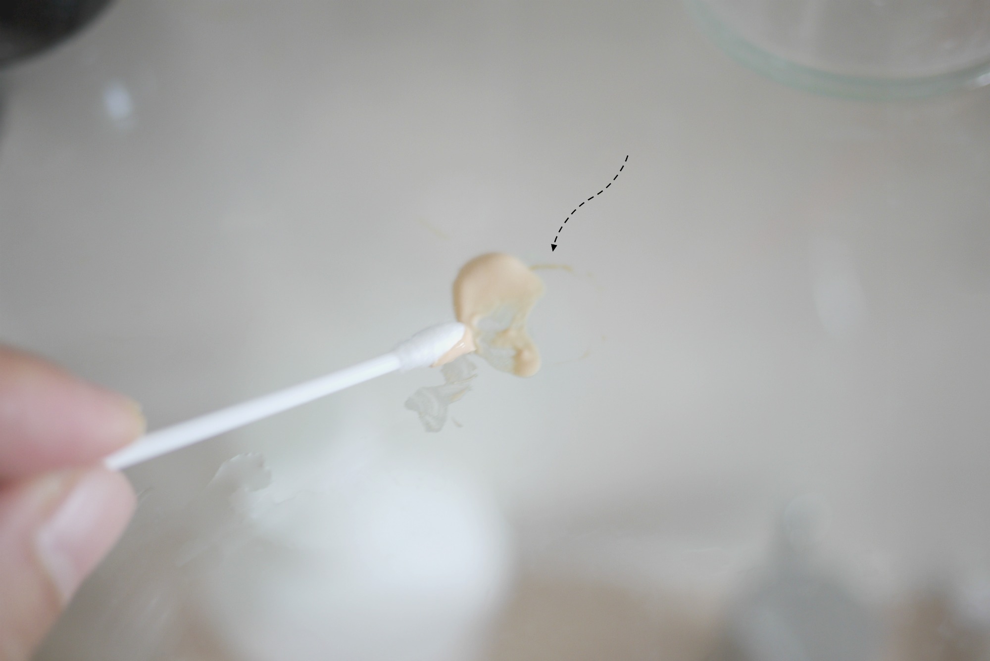 Housekeeping : Removing Rust Stain On Glass – MONO and CO